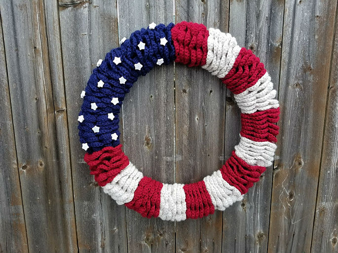 American Flag Wreath - Free Crochet Pattern